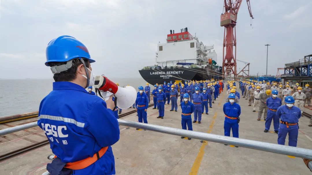 挺住了！这就是中国上海造船